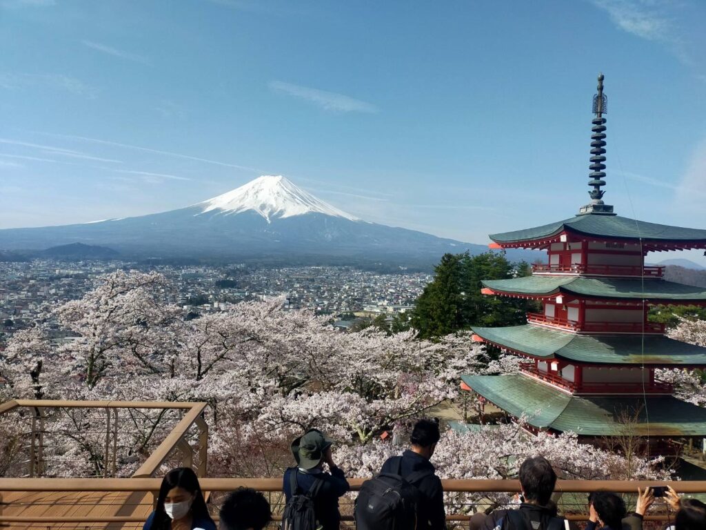 Mt. Fuji 10 hours tour itinerary of Spring season